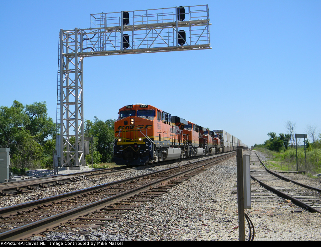 BNSF 7855